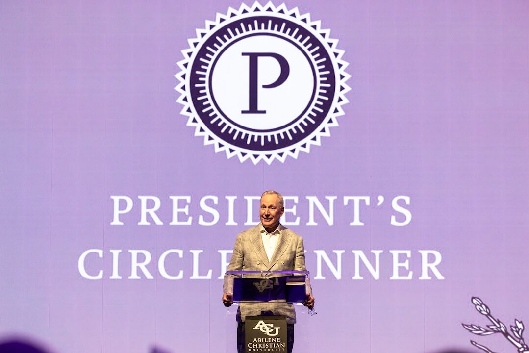 Author Max Lucado speaks to ACU donors, friends at annual President’s ...